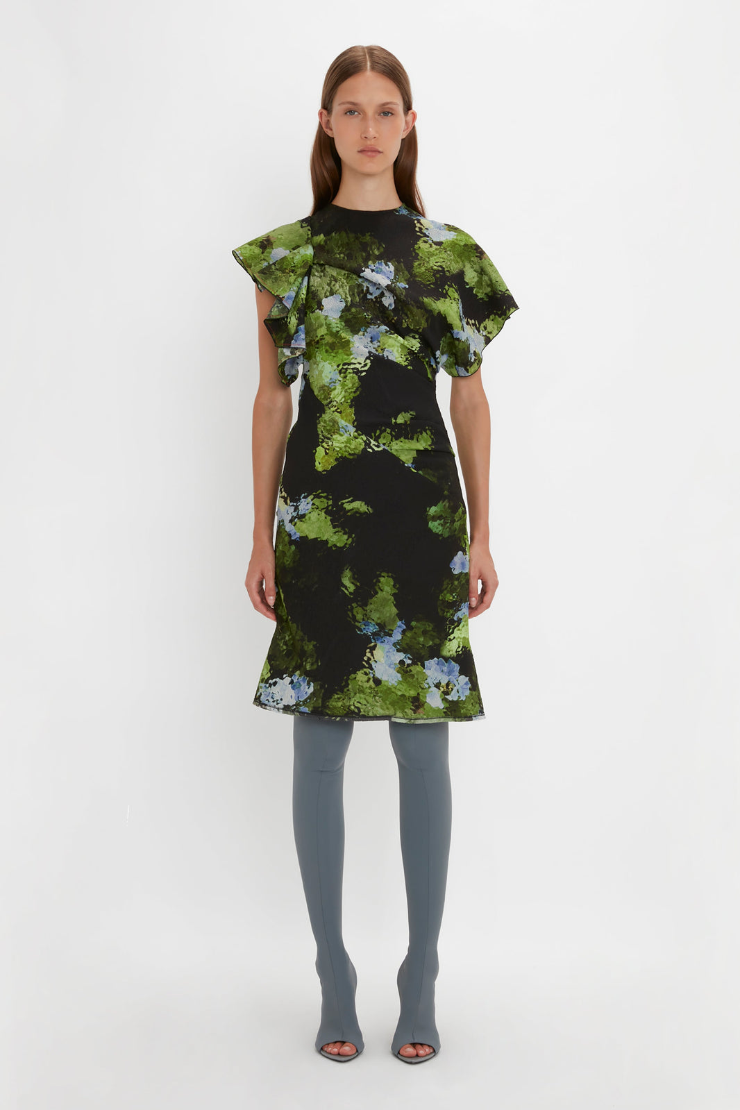 Tailored, Elegant New Season Dresses – Victoria Beckham